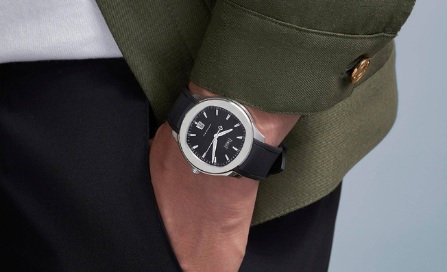 This Piaget replica watch "Dark Warrior", low-key luxury - replica